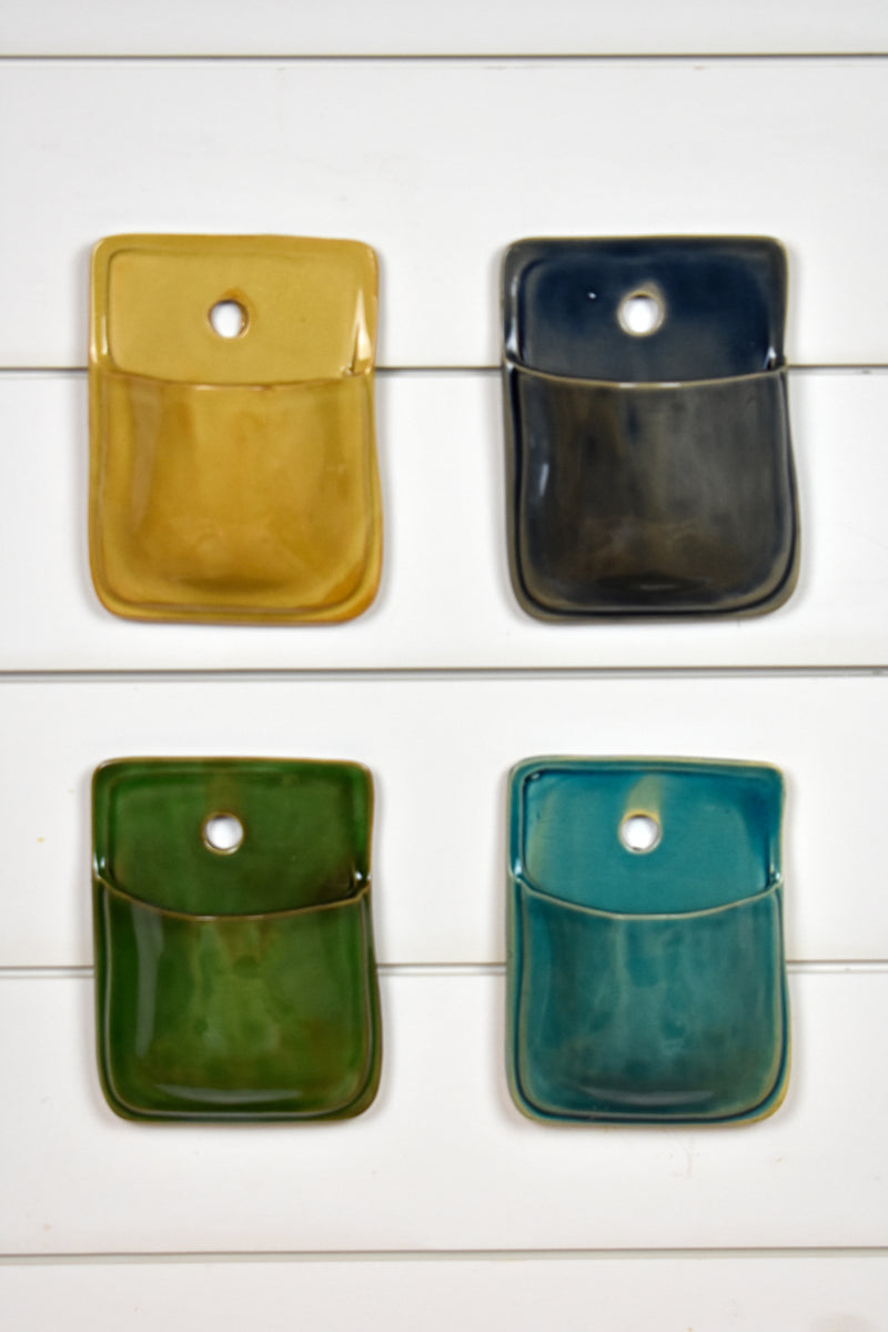 Colored Terracotta Wall Pocket – Cottonwood Limited