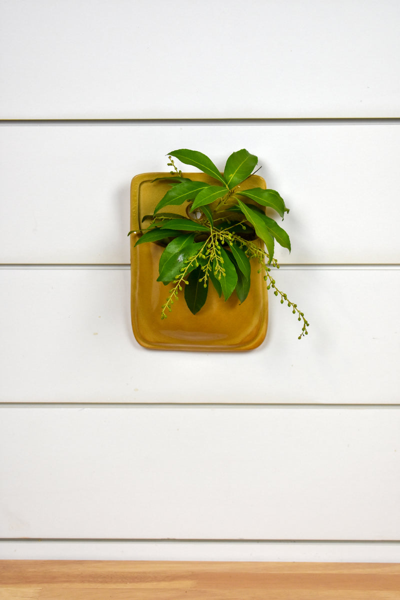 Colored Terracotta Wall Pocket – Cottonwood Limited